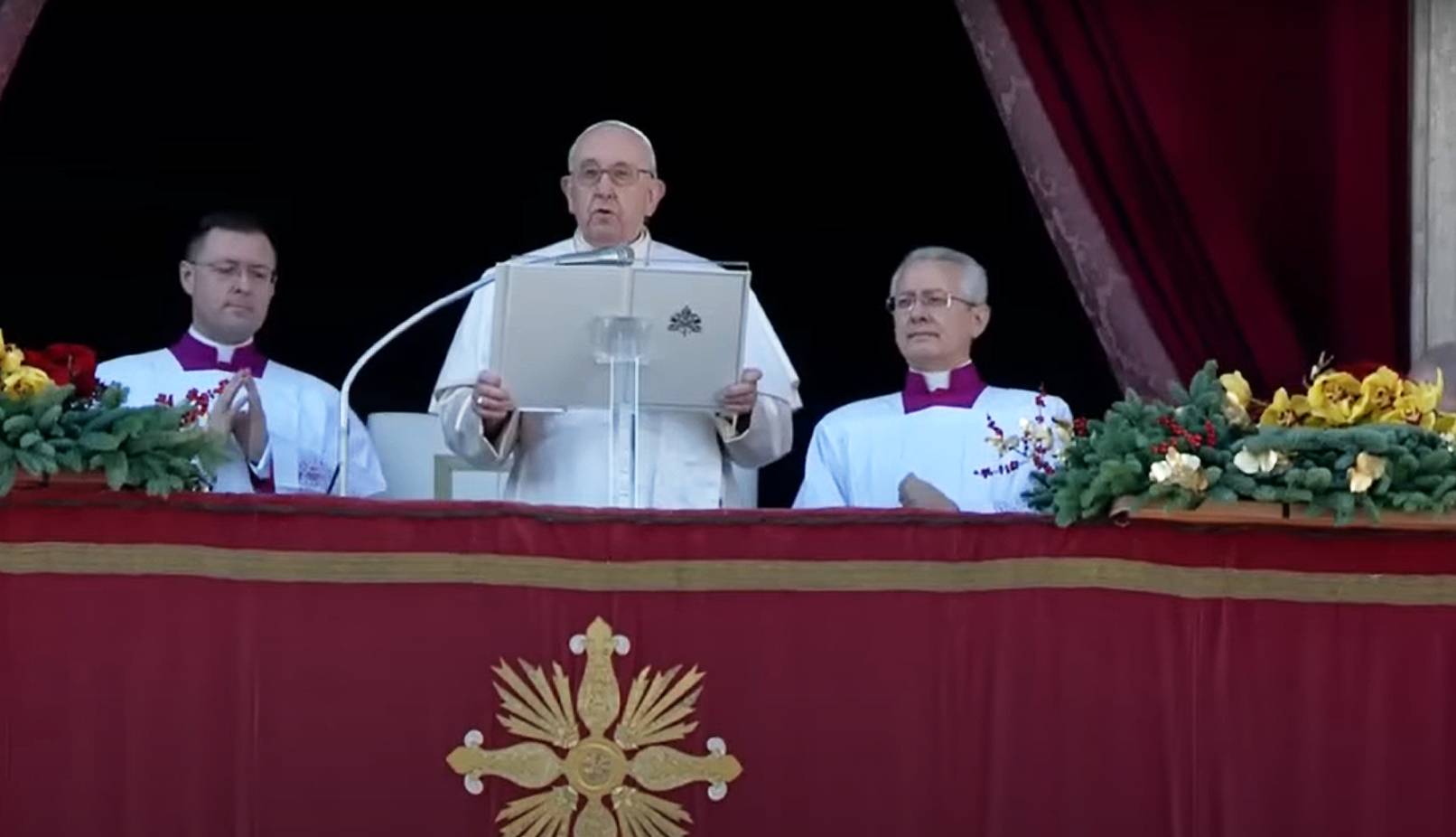 Pāvests Francisks uzrunā stingri uzsver, lai "tiktu pārtraukts šis ...